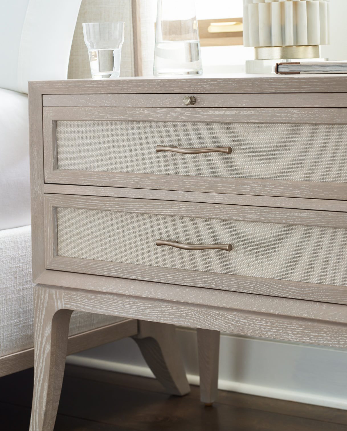Maidstone – Stickley Brand