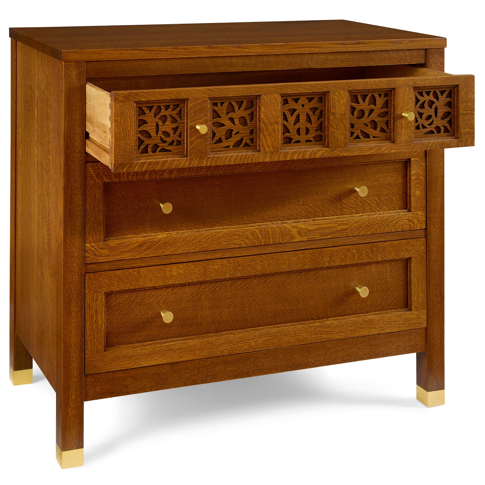 Surrey Hills Three-Drawer Chest – Stickley Brand